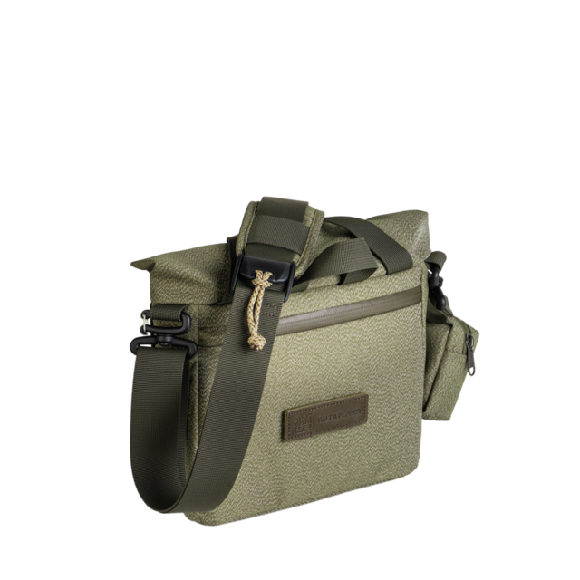 Customize your Wotancraft bag in 30 seconds! - Handmade camera bags ...